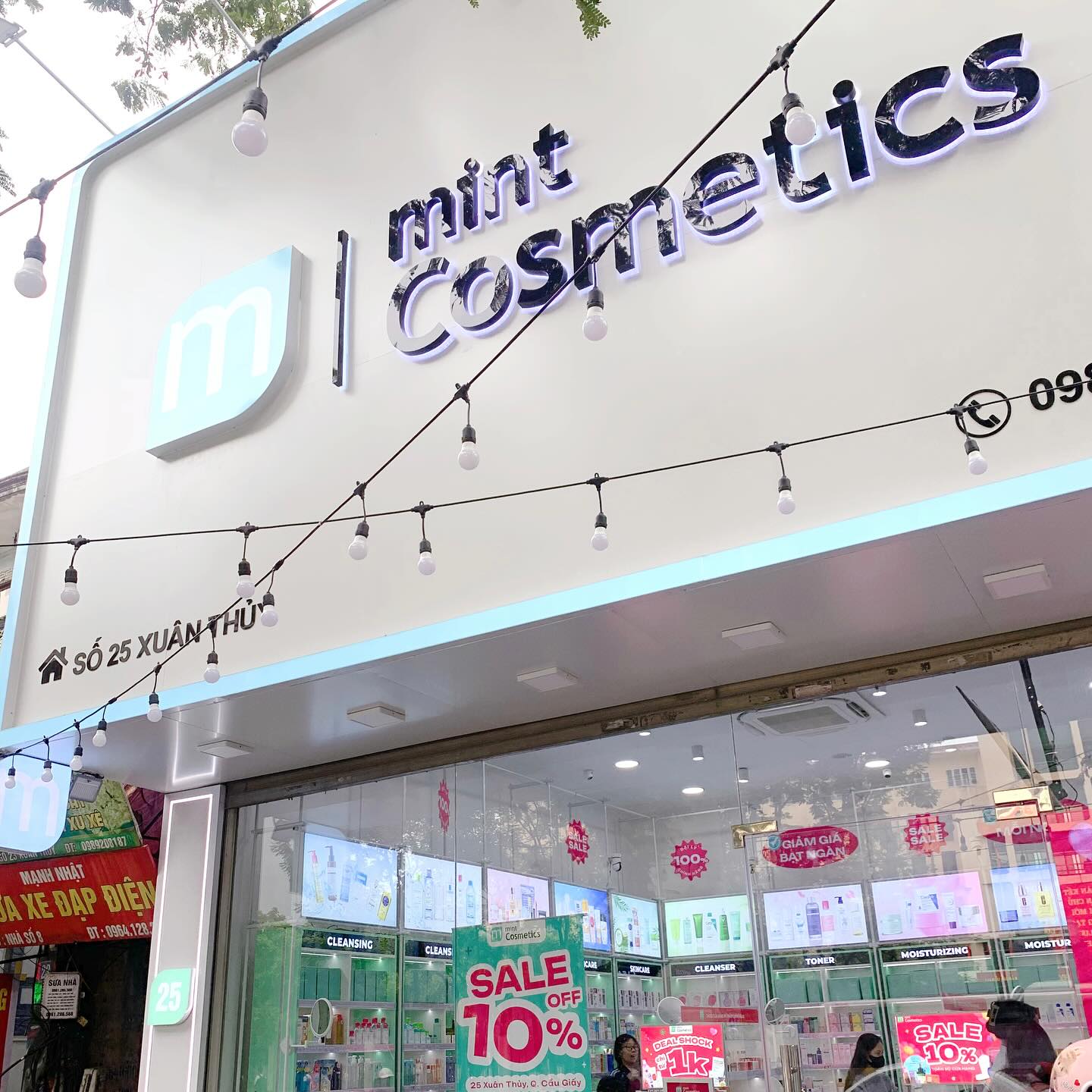STORE TOUR Mint Xuân Thuỷ - Mint Cosmetics - Save The Best For You!